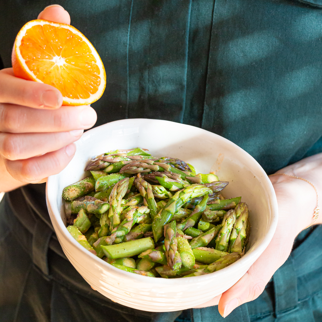 Roher Spargelsalat an Orangensauce - tibits - Vegetarian Restaurant Bar ...